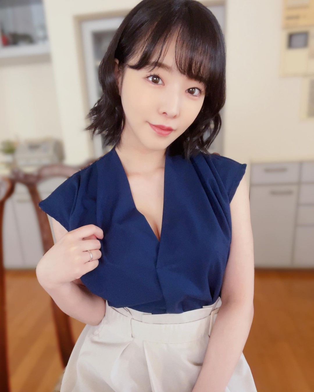 三宫椿(三宮つばき,Sannomiya Tsubaki)- 图片 - xb1