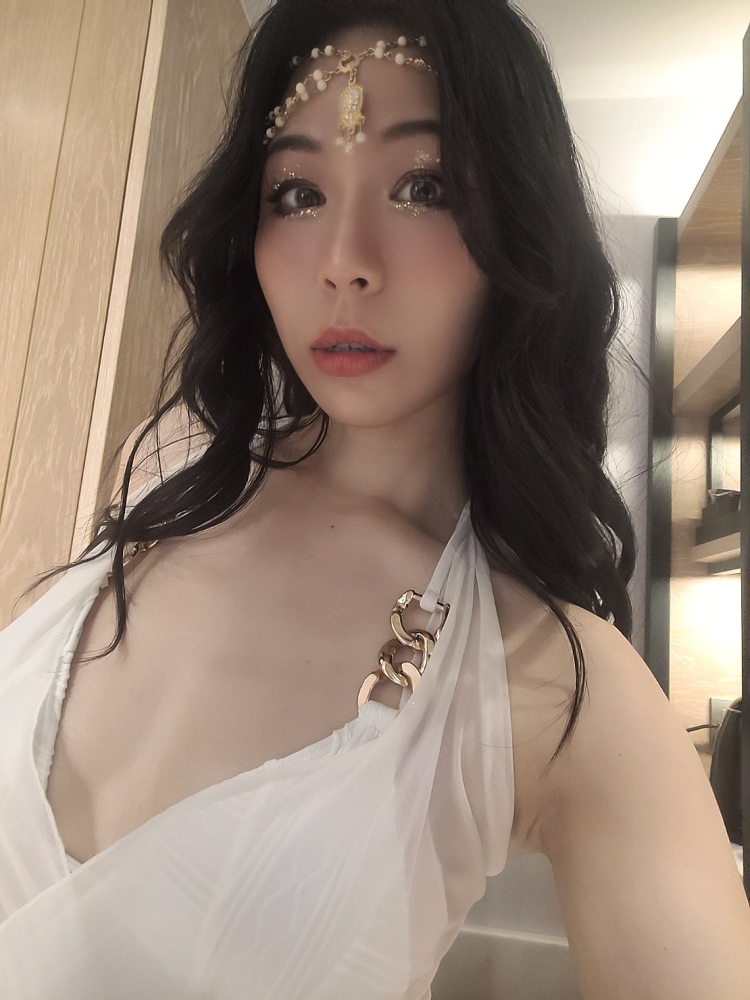 苡若(Yi Ruo)- 图片 - xb1