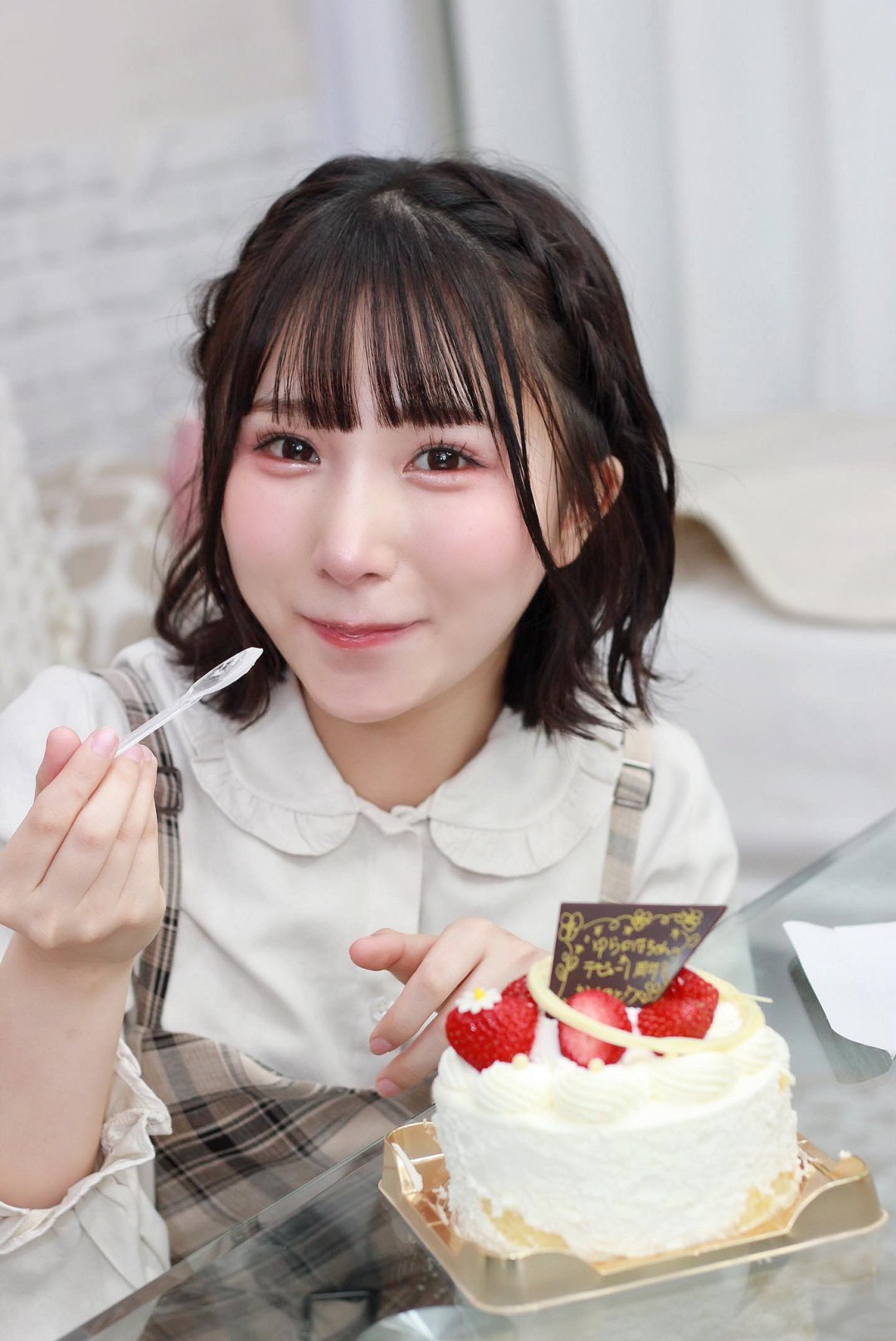 由良佳奈(由良かな,Yura Kana)- 图片 - xb1