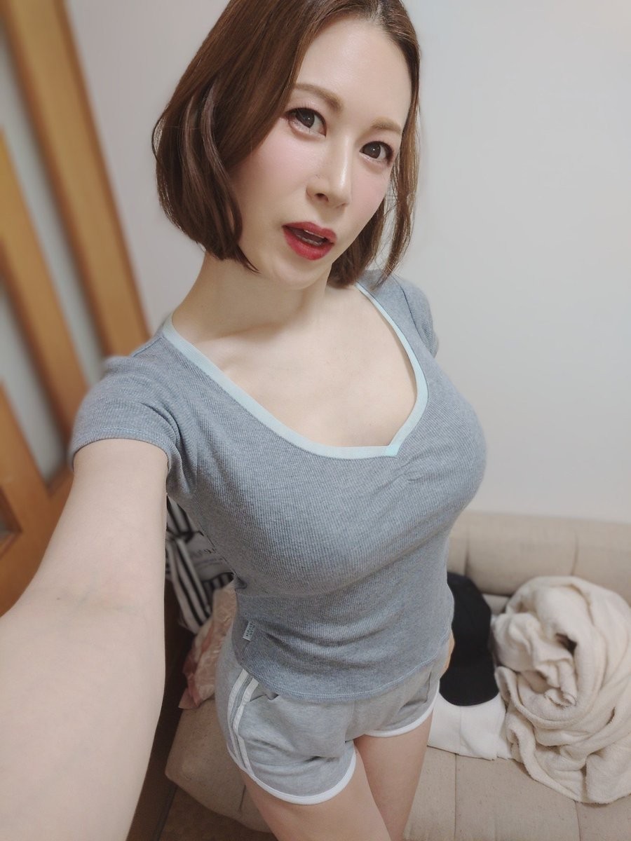 一场玲香(一場れいか,Ichiba Reika)- 图片 - xb1