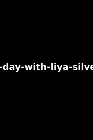 《A day with Liya Silver》Liya Silver,Lana Roy2021作品 - xb1