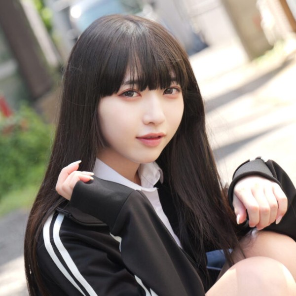 足立める(Adachi Meru) - xb1